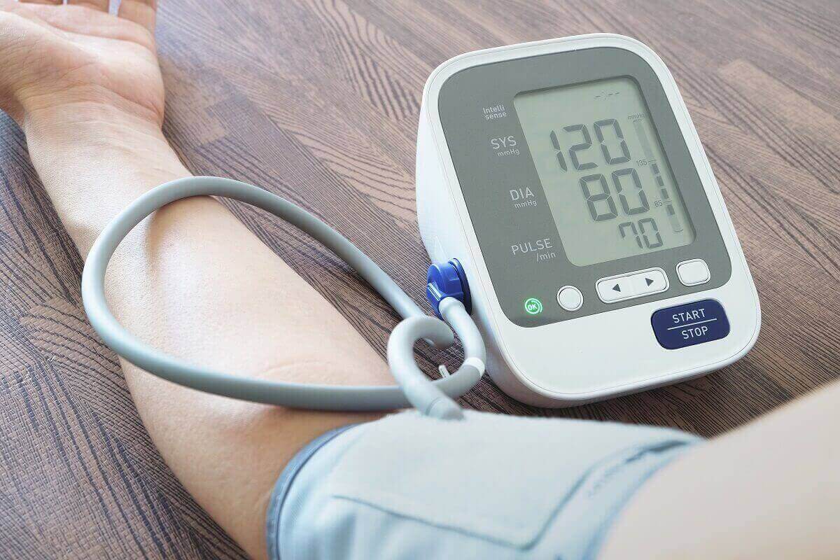 8 Tips To Prevent Low Blood Pressure While Fasting
